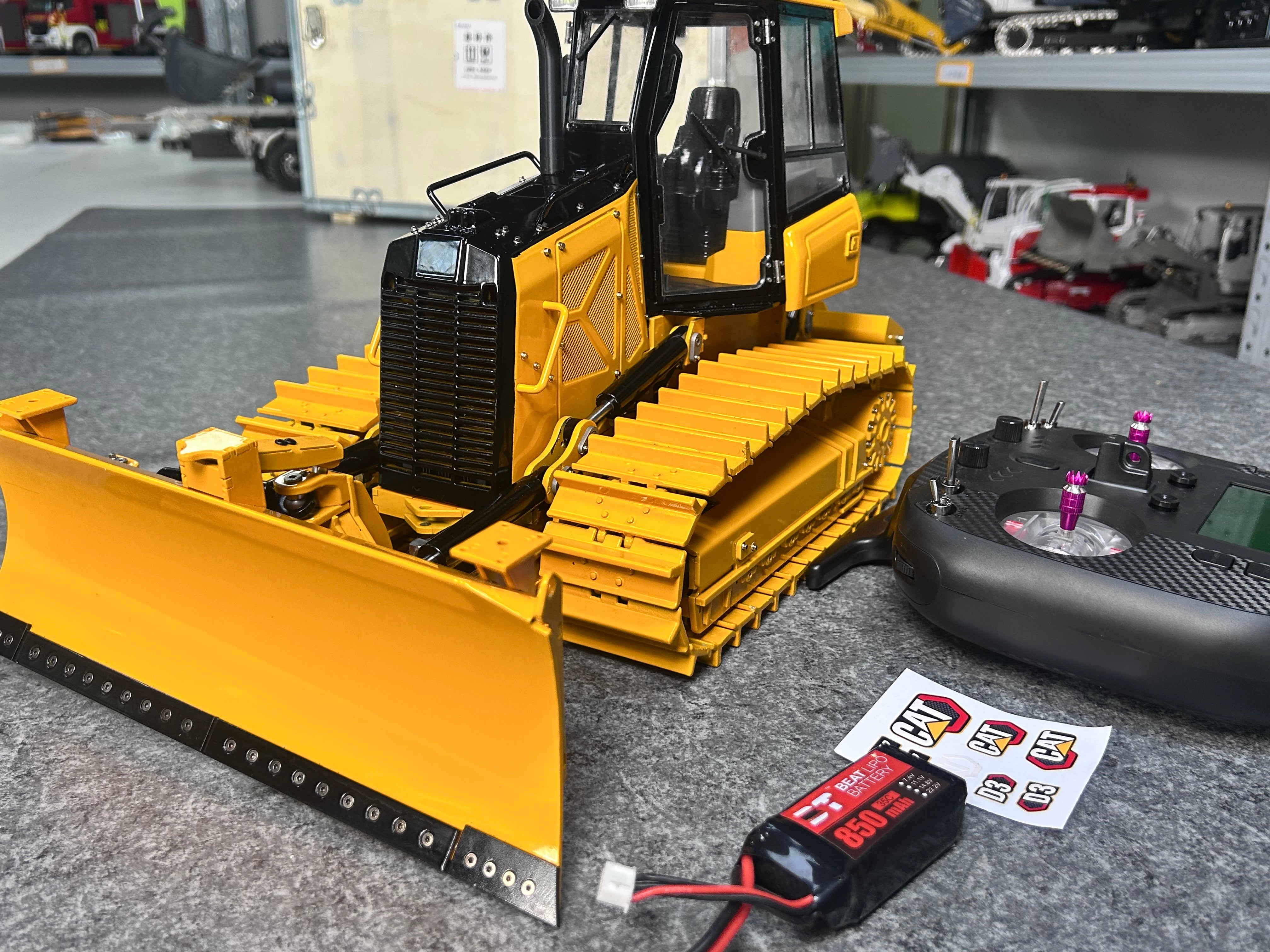 New Arrival 1/12 D3 RC Hydraulic Bulldozer Metal Radio Control Dozers ...